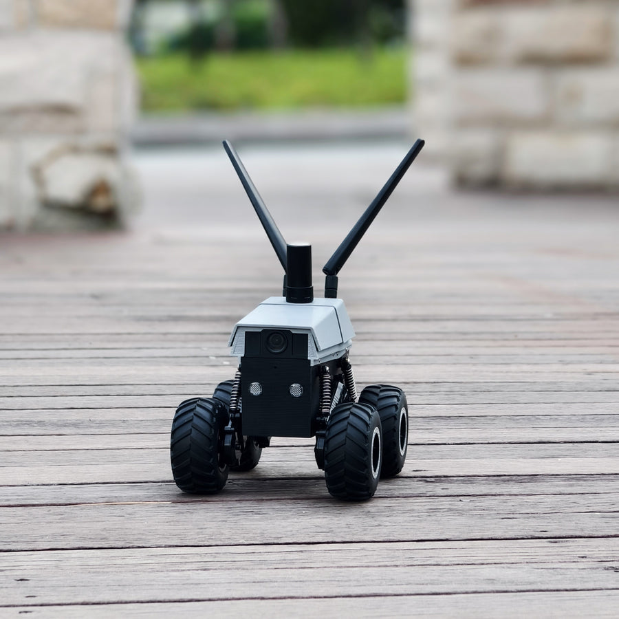 EarthRover Mini+ – FrodoBots